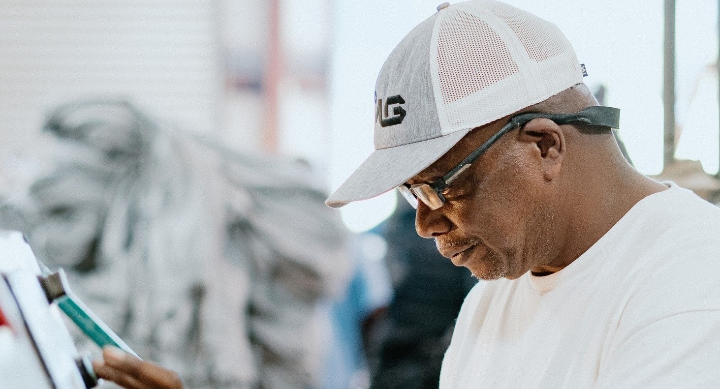 Lee Apparel and Promotional Products