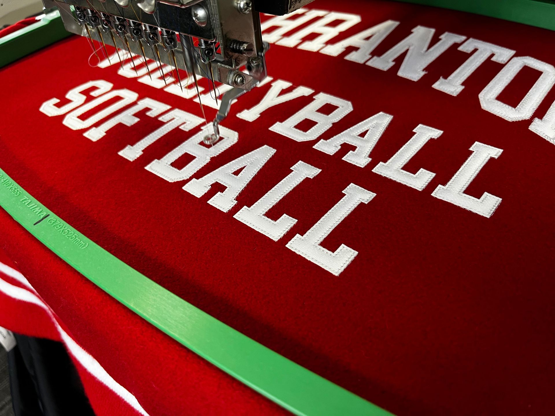 3C Graphix offers embroidery, screen print, signs, vinyl, promotional ...